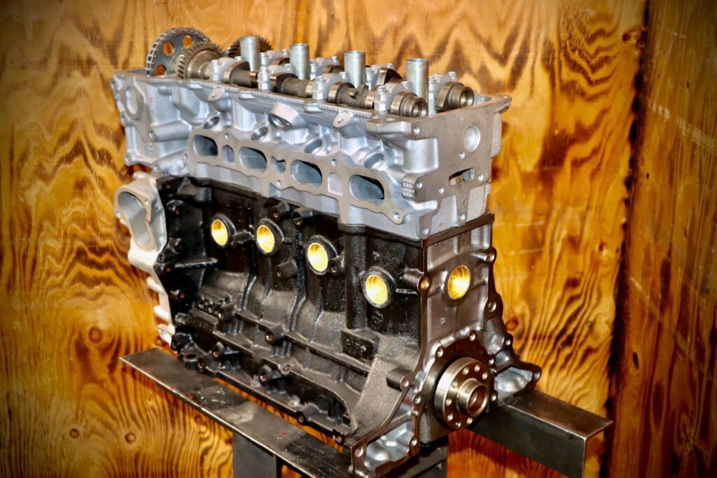 Toyota 2.4L Long Block 99-04 2RZ - Sunwest Automotive Engine