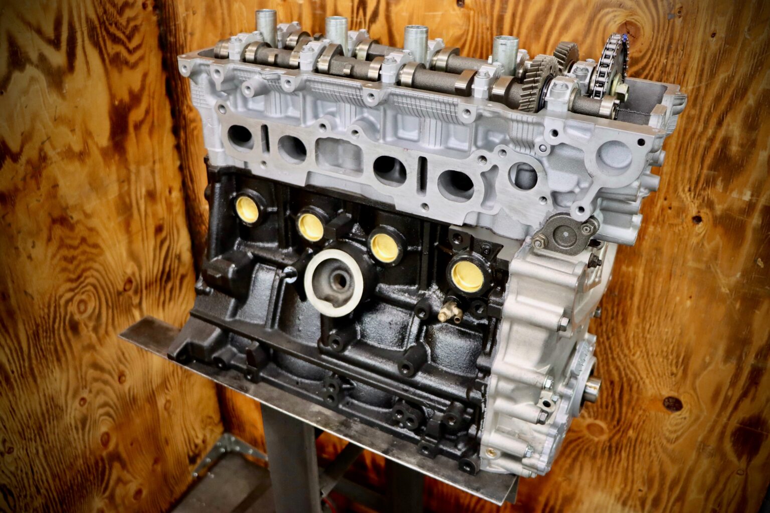 Toyota 2.4L Long Block 99-04 2RZ - Sunwest Automotive Engine